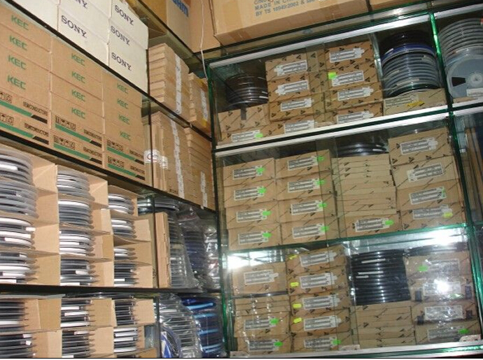 Splendent Technologies Pte Ltd - Company Profile